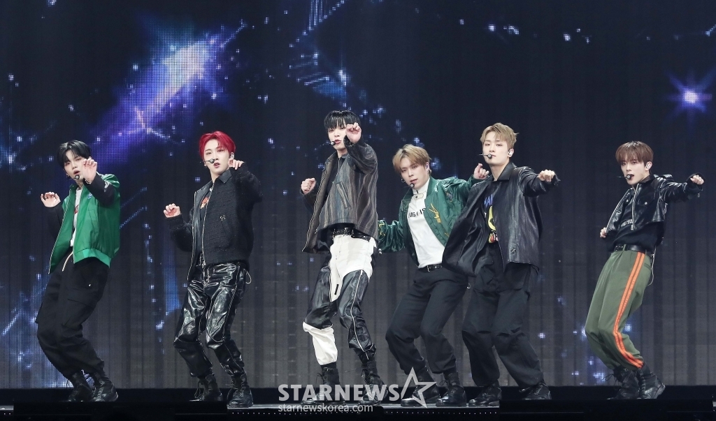 VERIVERY: ♪K-POP PHOTO ALBUM－2♪